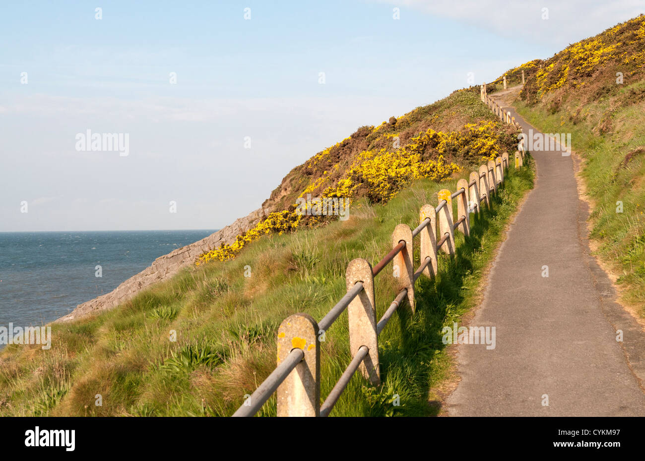Coastal footpath hi-res stock photography and images - Alamy