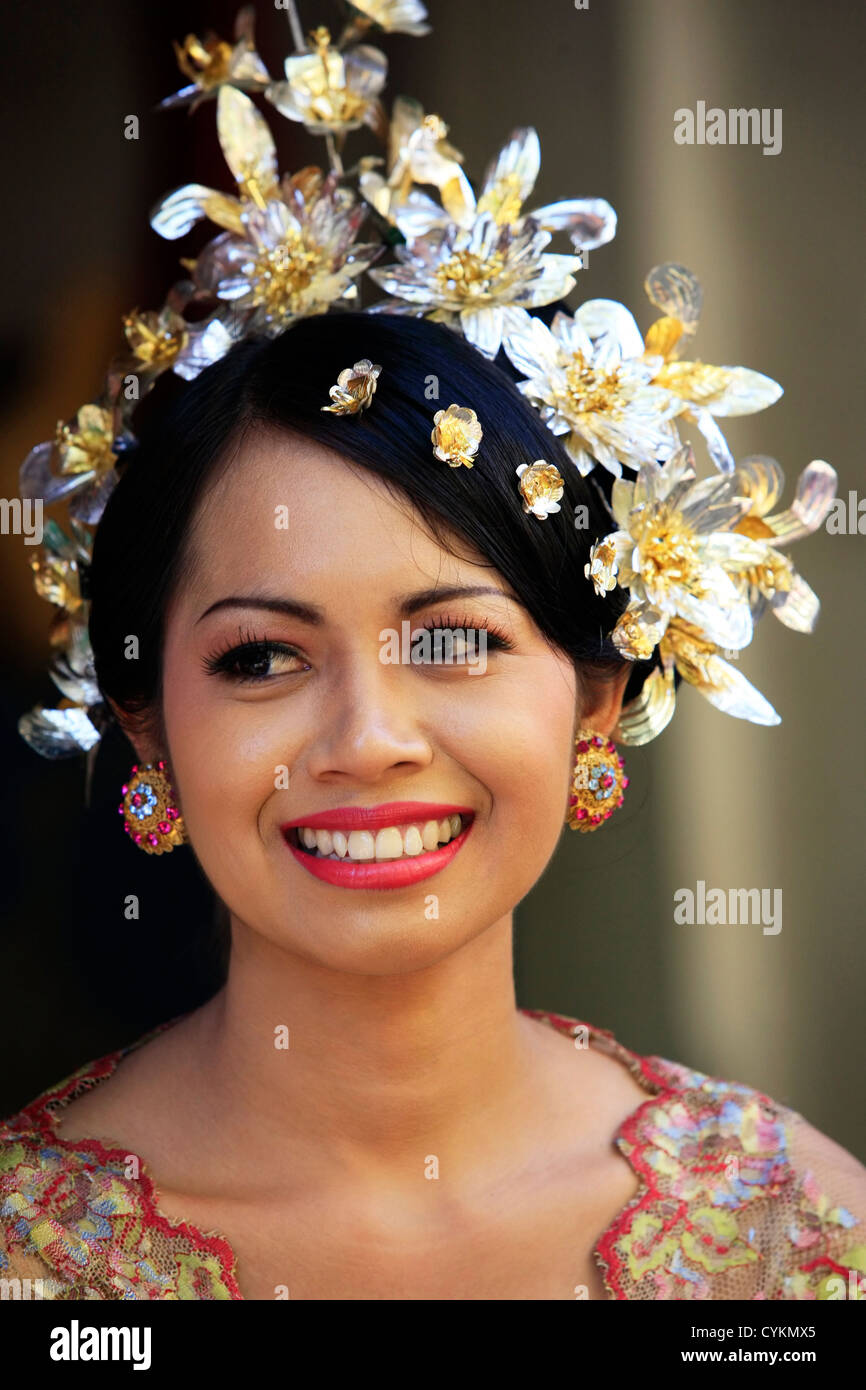 The Indonesian happy bride. Bali. Indonesia Stock Photo - Alamy