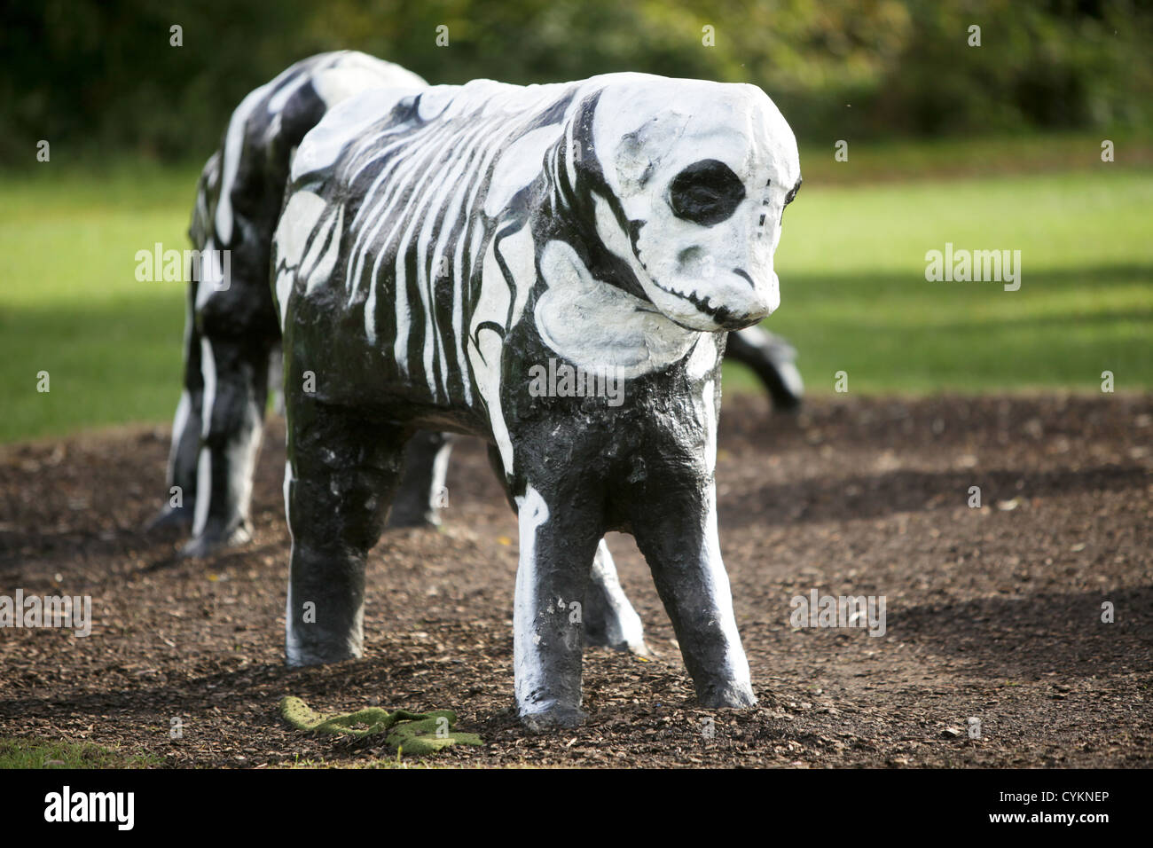 Milton keynes cow hi-res stock photography and images - Alamy