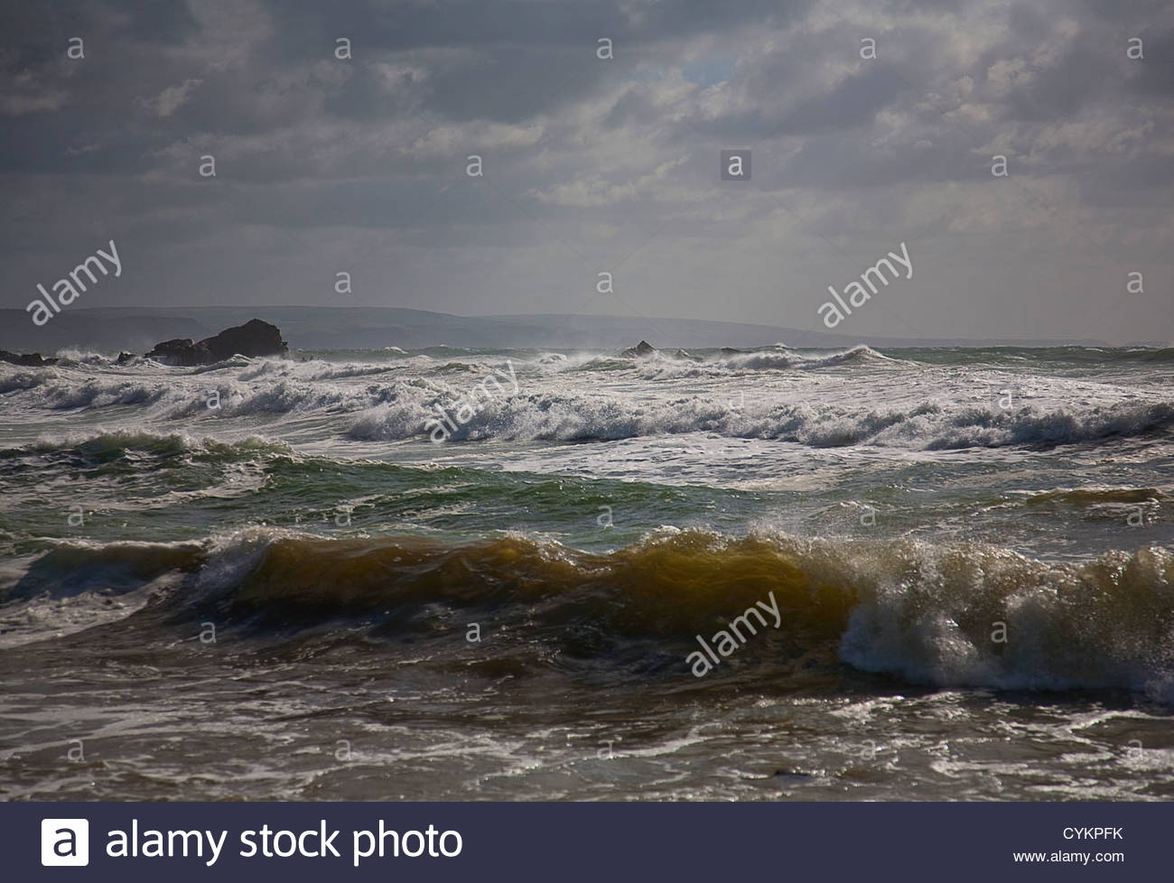 Storm Sea Crashing Waves Stock Photos & Storm Sea Crashing Waves Stock ...