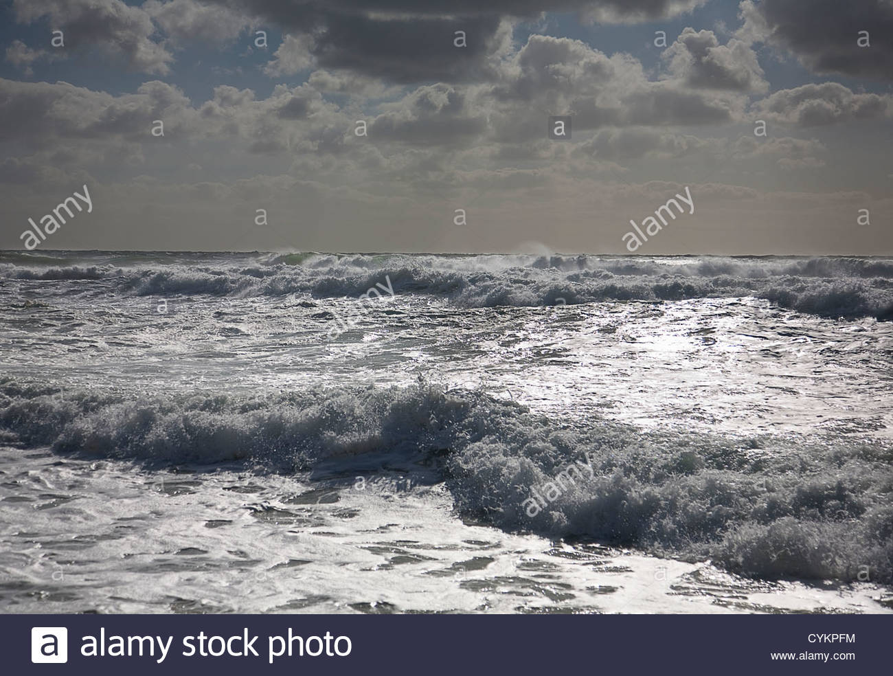 Storm Sea Crashing Waves Stock Photos & Storm Sea Crashing Waves Stock ...