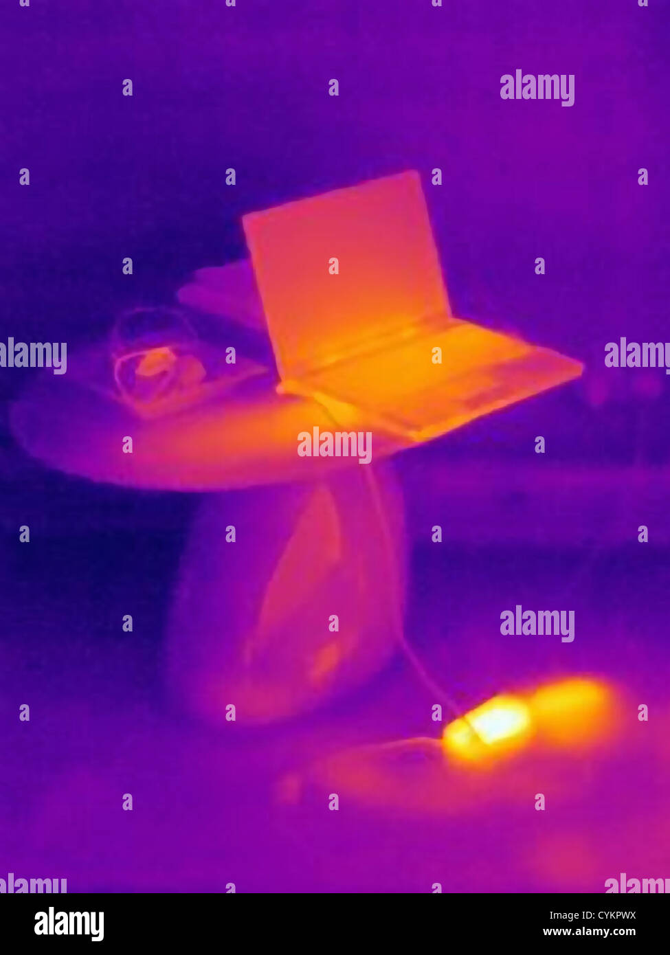 Thermal image of laptop charging Stock Photo - Alamy