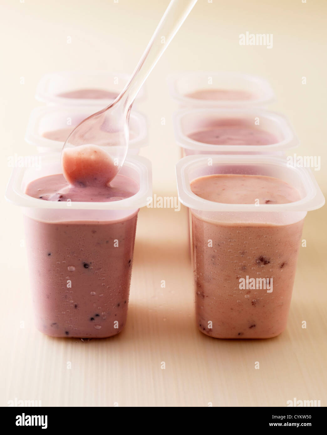 Yogurt pots hi-res stock photography and images - Alamy