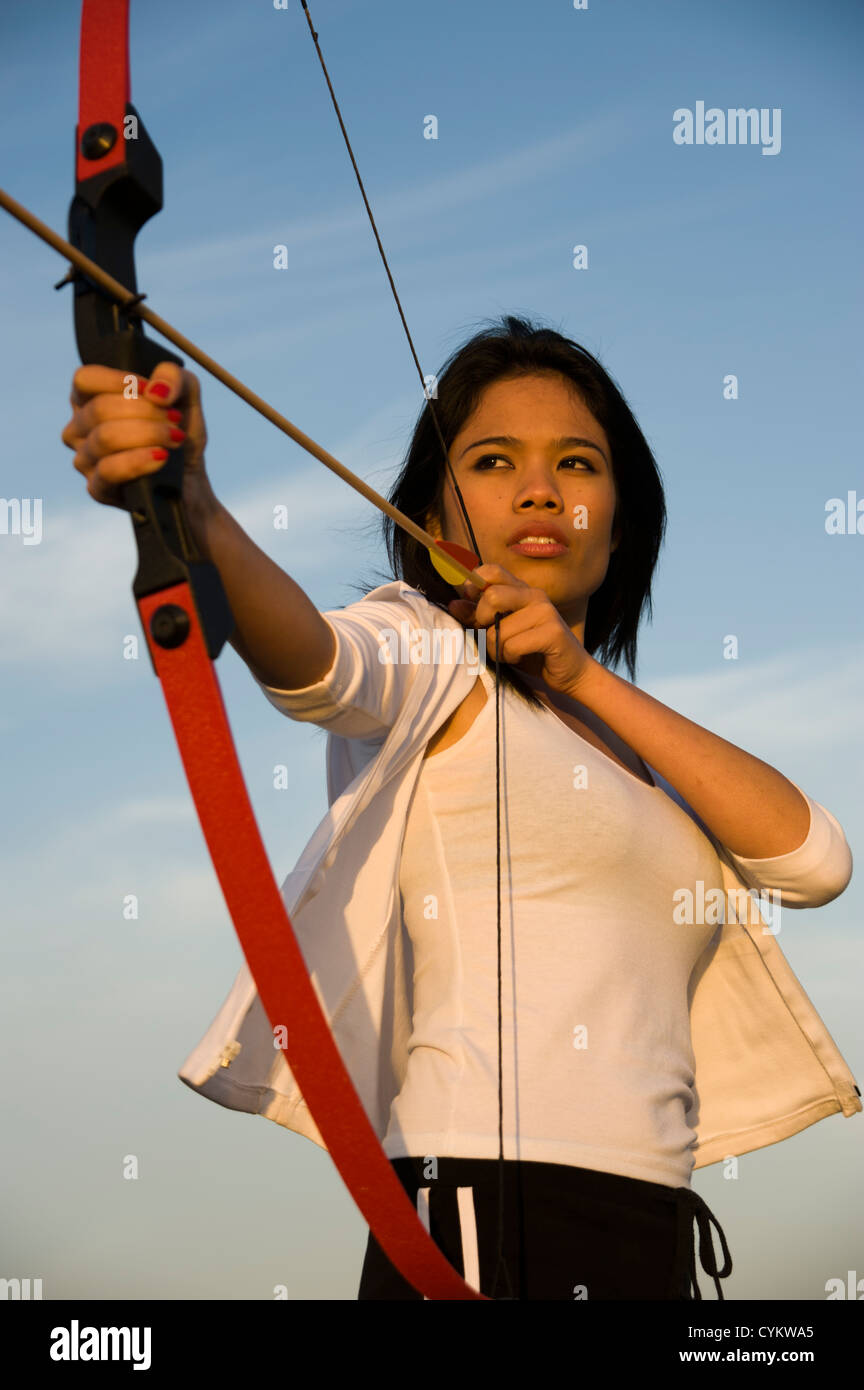 Shoot with bow hi-res stock photography and images - Alamy