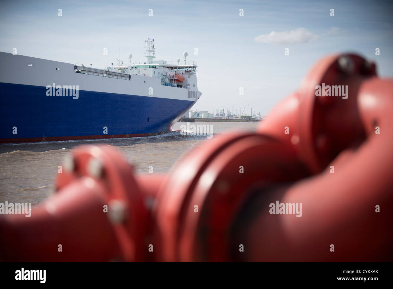 Pipes for transporting water hi-res stock photography and images - Alamy