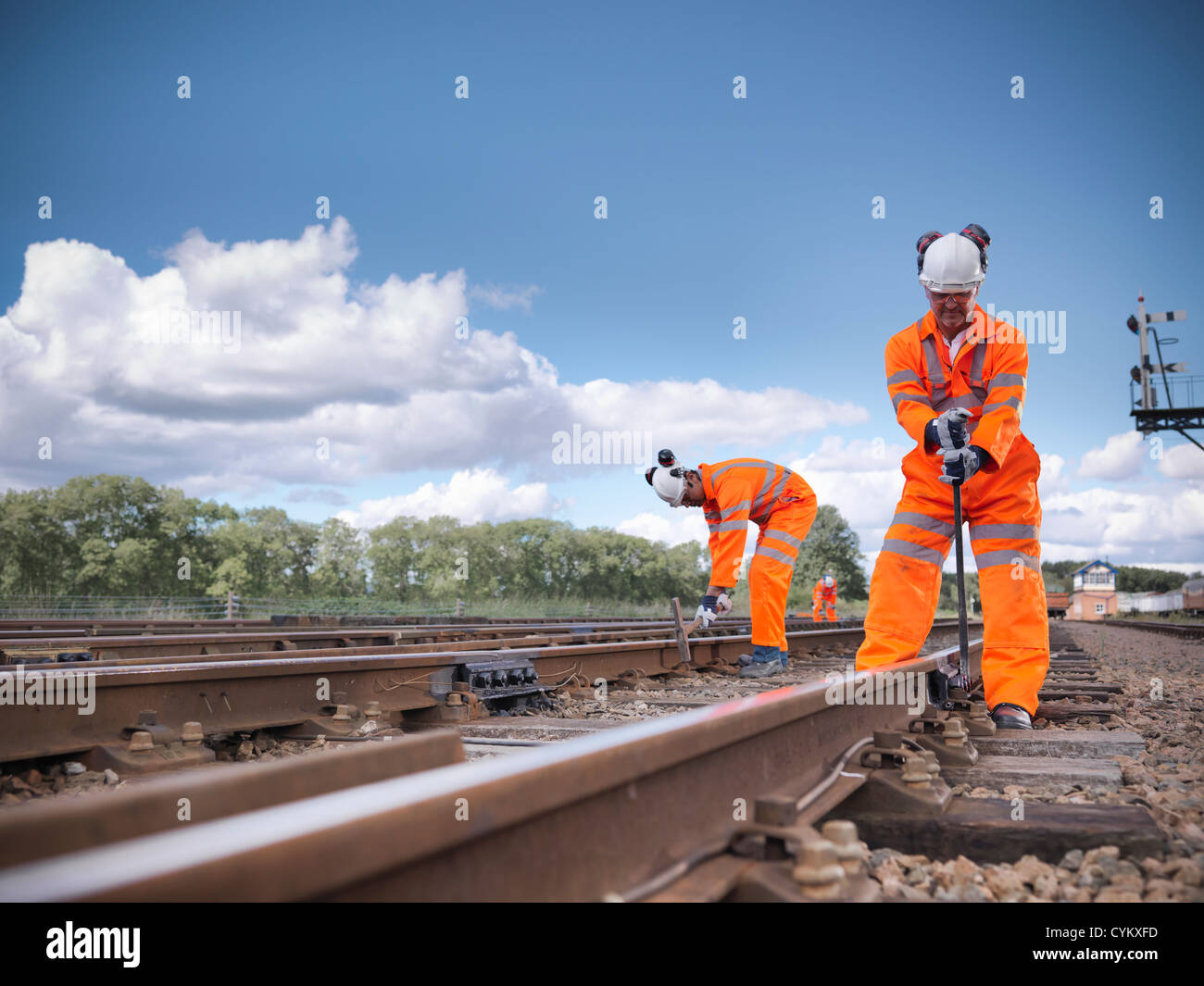 Far track hi-res stock photography and images - Alamy