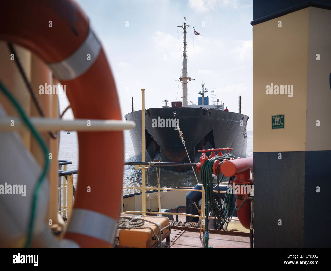 Ship ocean hi-res stock photography and images - Alamy