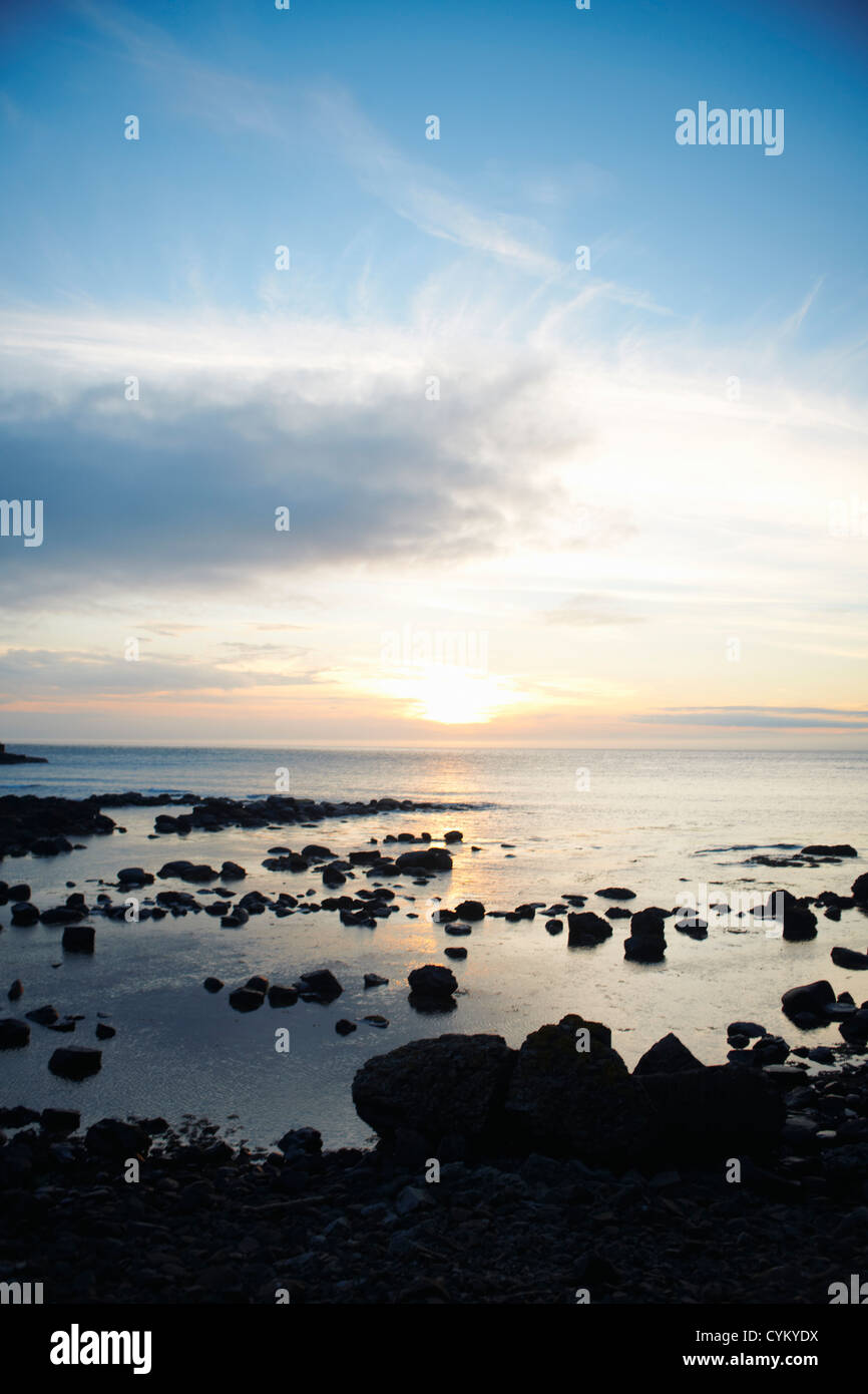 Washing up the beach hi-res stock photography and images - Alamy