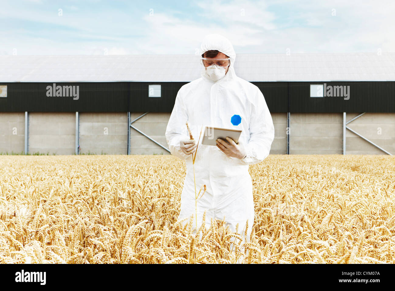 Field scientist hi-res stock photography and images - Alamy