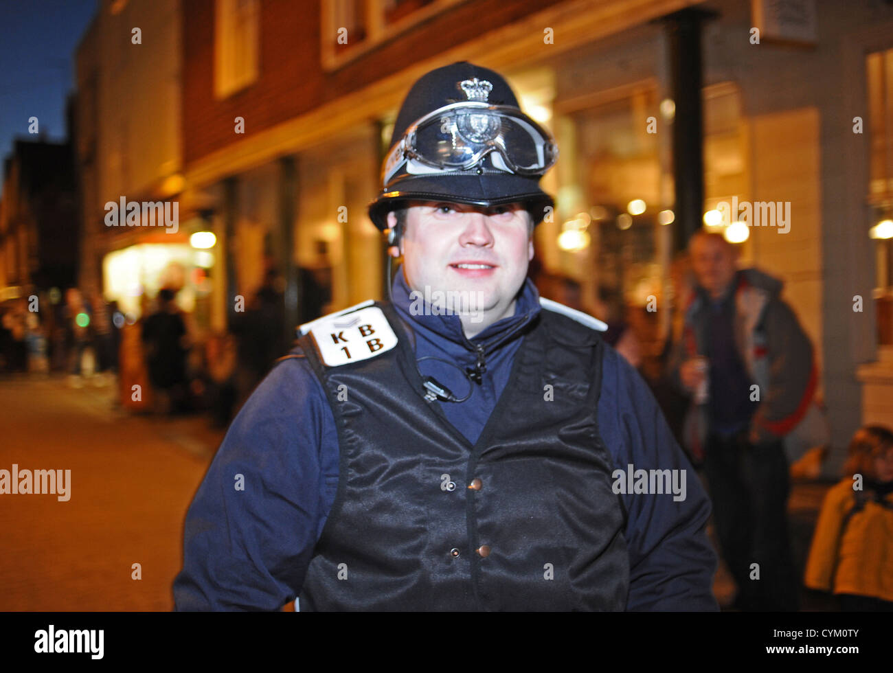 Uk police officer smiling at camera hi-res stock photography and images ...