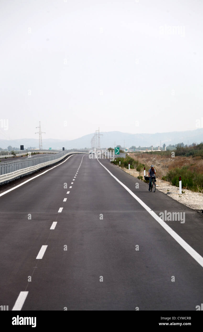 Cycle motorway hi-res stock photography and images - Alamy