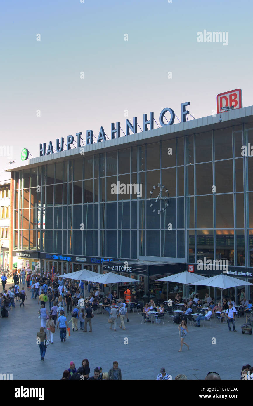 Cologne main hi-res stock photography and images - Alamy