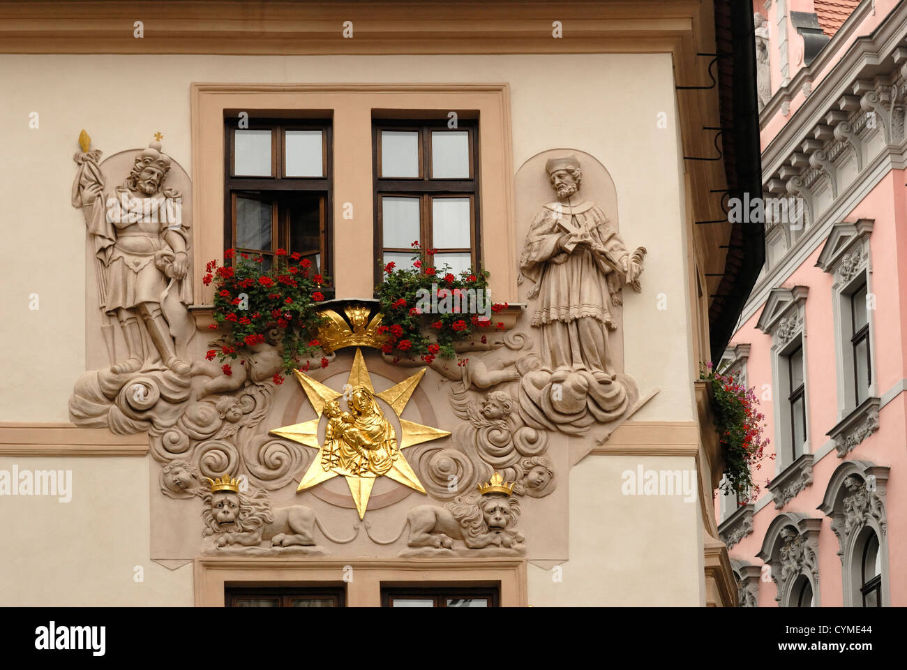Prague, Czech Republic. Dum u Zlate studny / House of the Golden Well ...