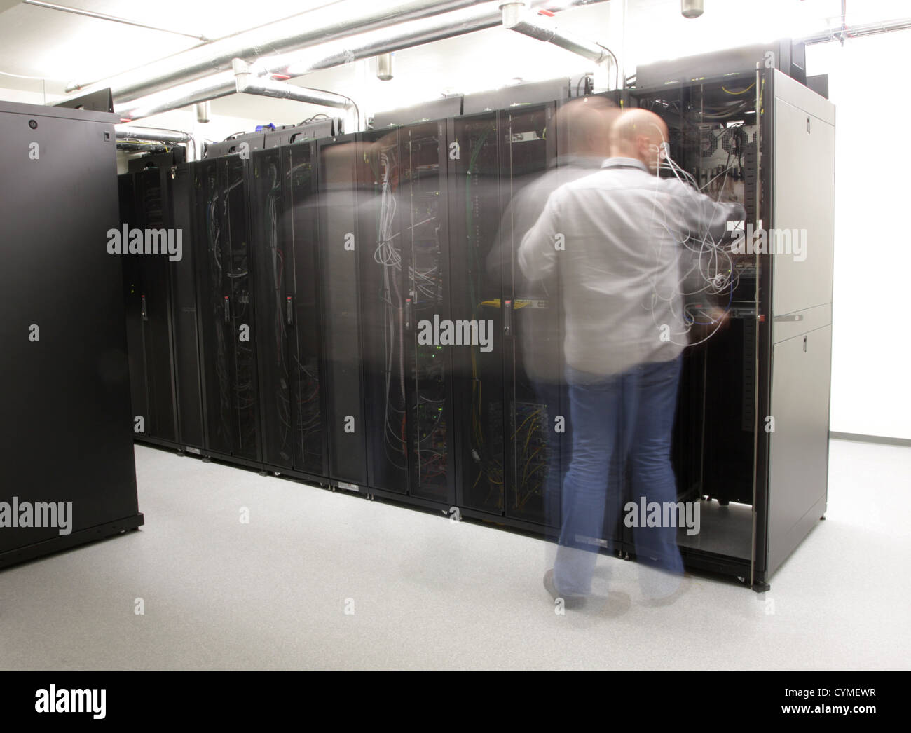 Network administrator hi-res stock photography and images - Alamy