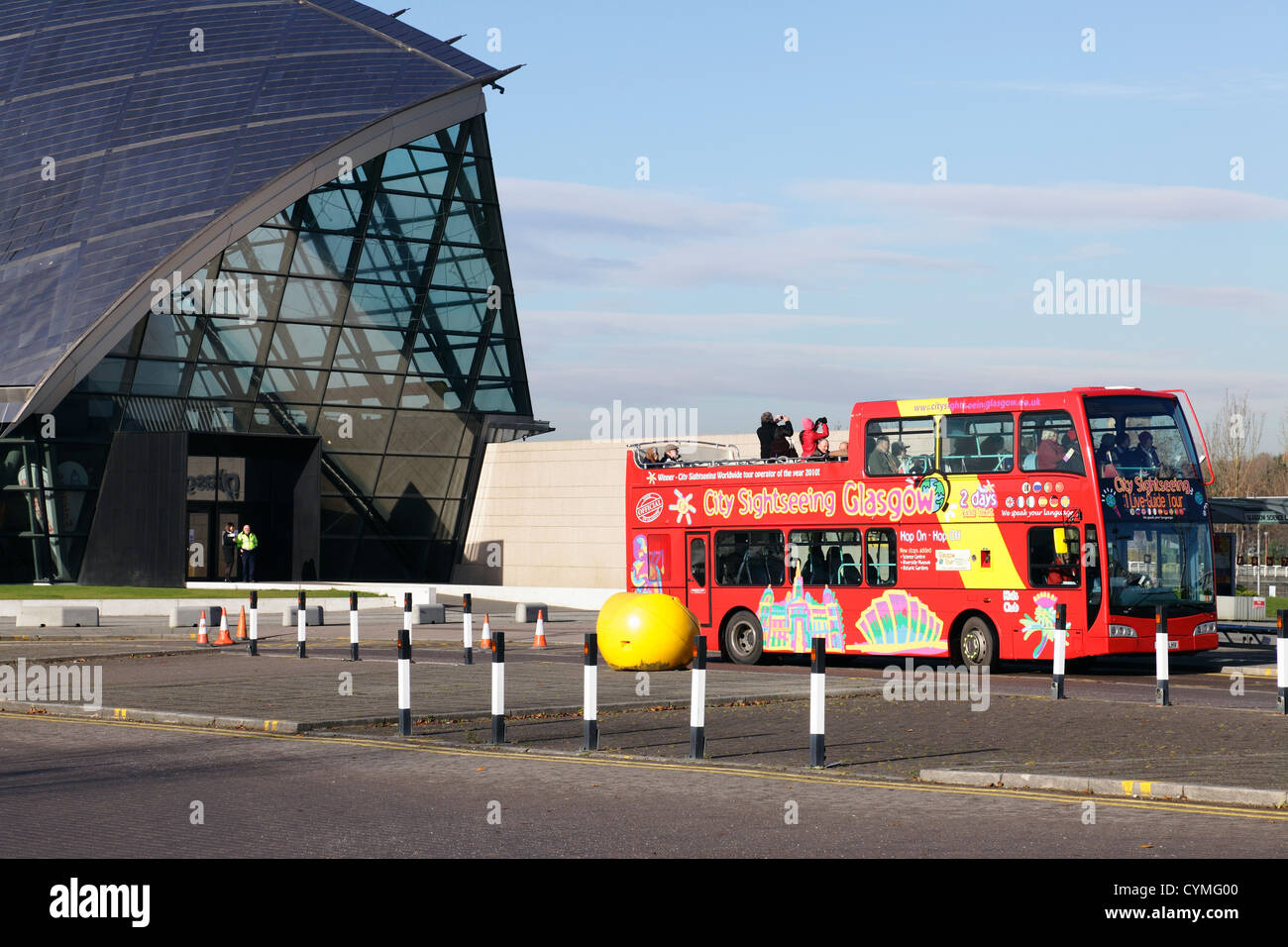 Glasgow Bus Tour High Resolution Stock Photography and Images - Alamy