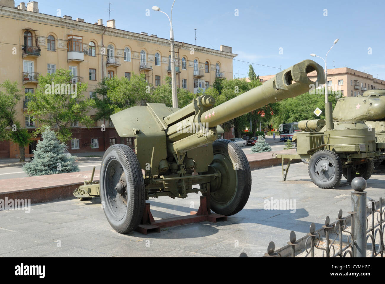 Howitzer - a large-caliber gun of times of the second world war Stock ...