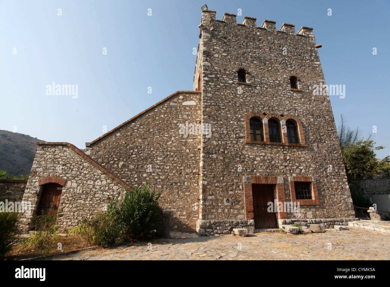 Old venetian castle hi-res stock photography and images - Alamy