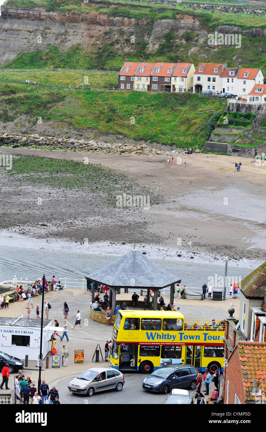 Whitby bus hi-res stock photography and images - Alamy