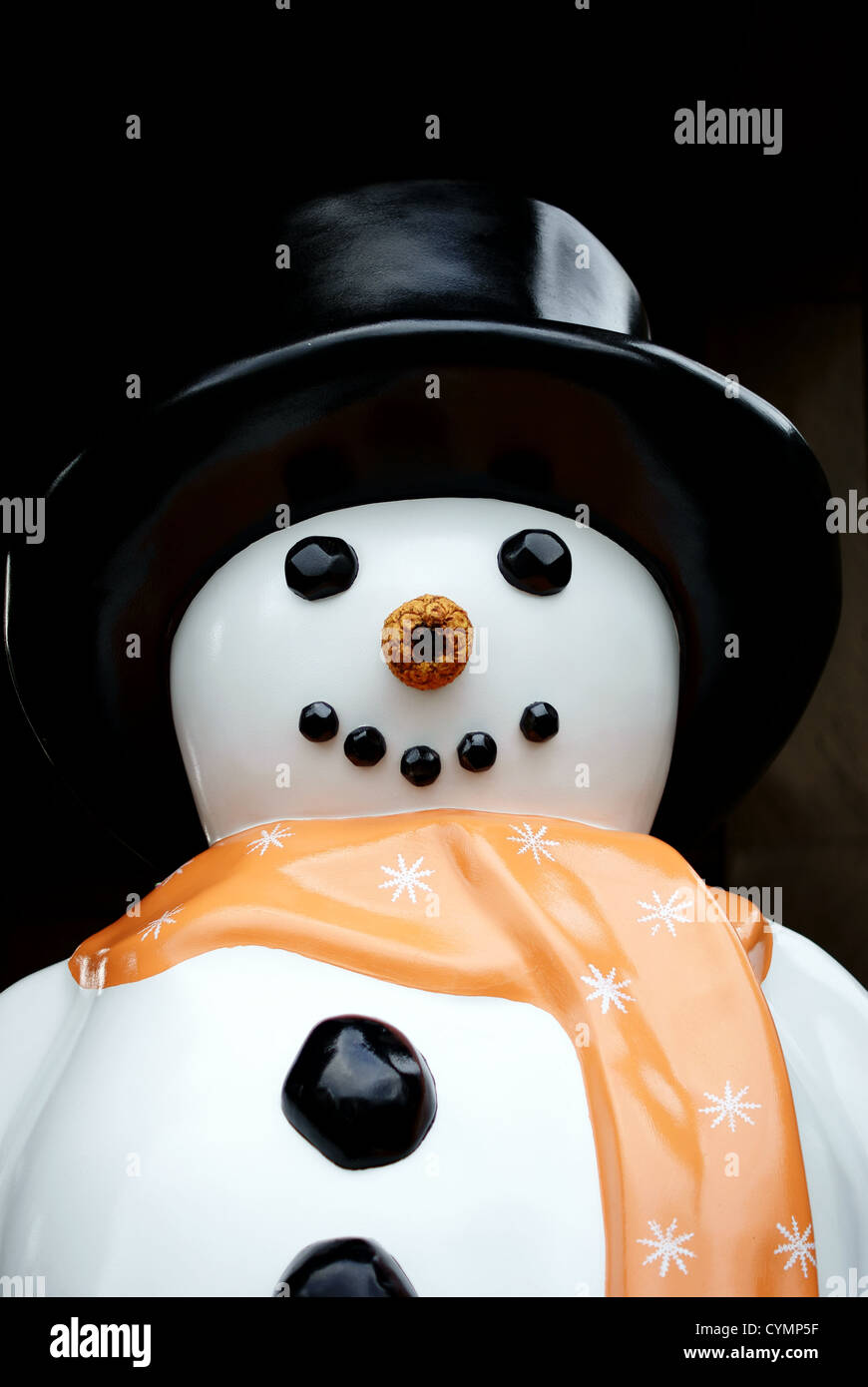 A large plastic snowman Stock Photo - Alamy