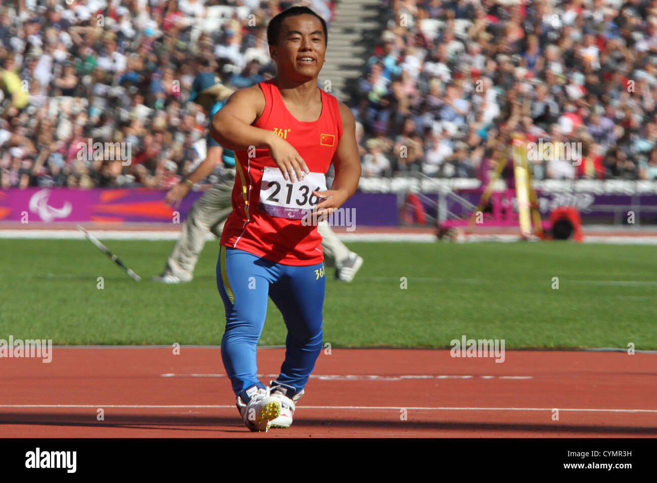 Mens javelin hi-res stock photography and images - Alamy