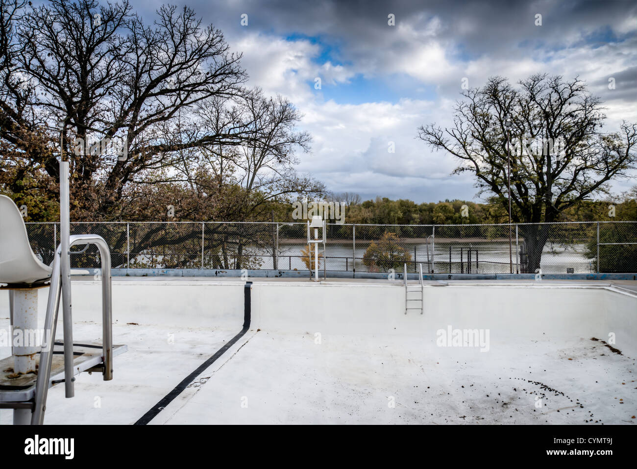 A photograph of an empty pool Stock Photo - Alamy