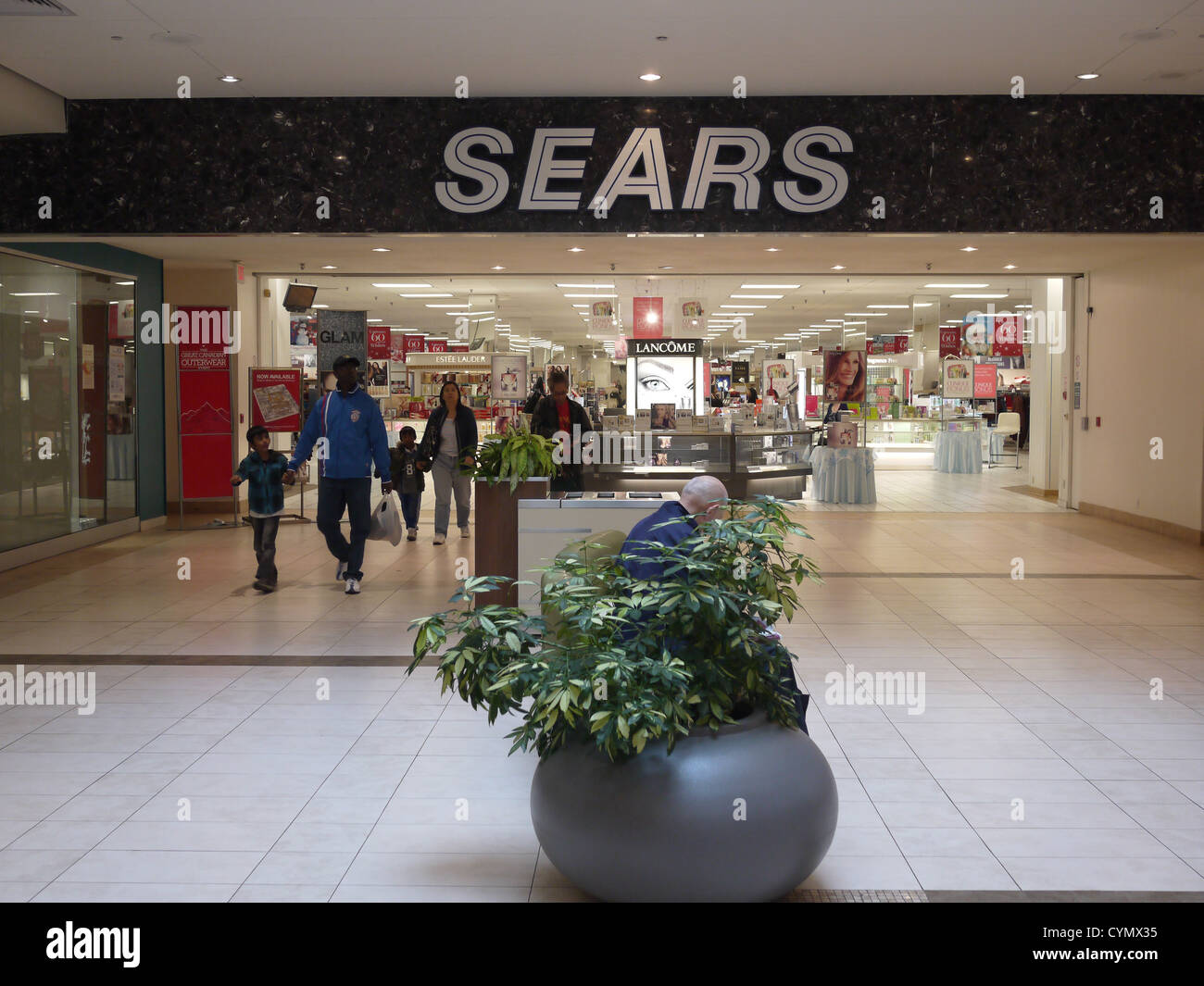 Sears hi-res stock photography and images - Alamy