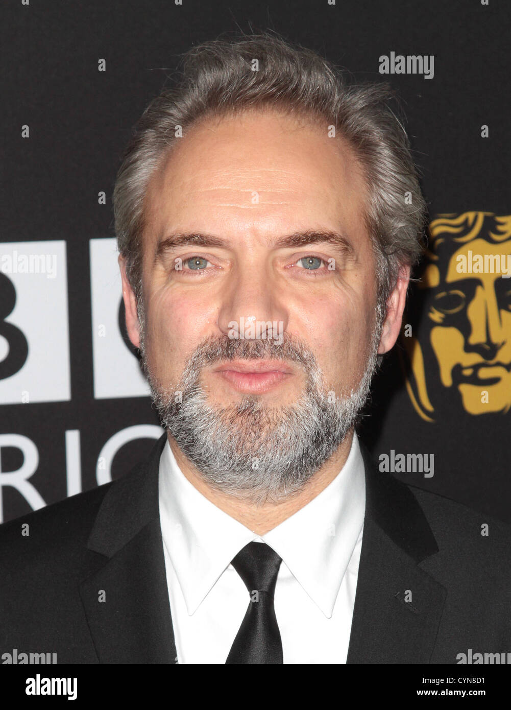 SAM MENDES 2012 BRITANNIA AWARDS BEVERLY HILLS CALIFORNIA USA 07 ...