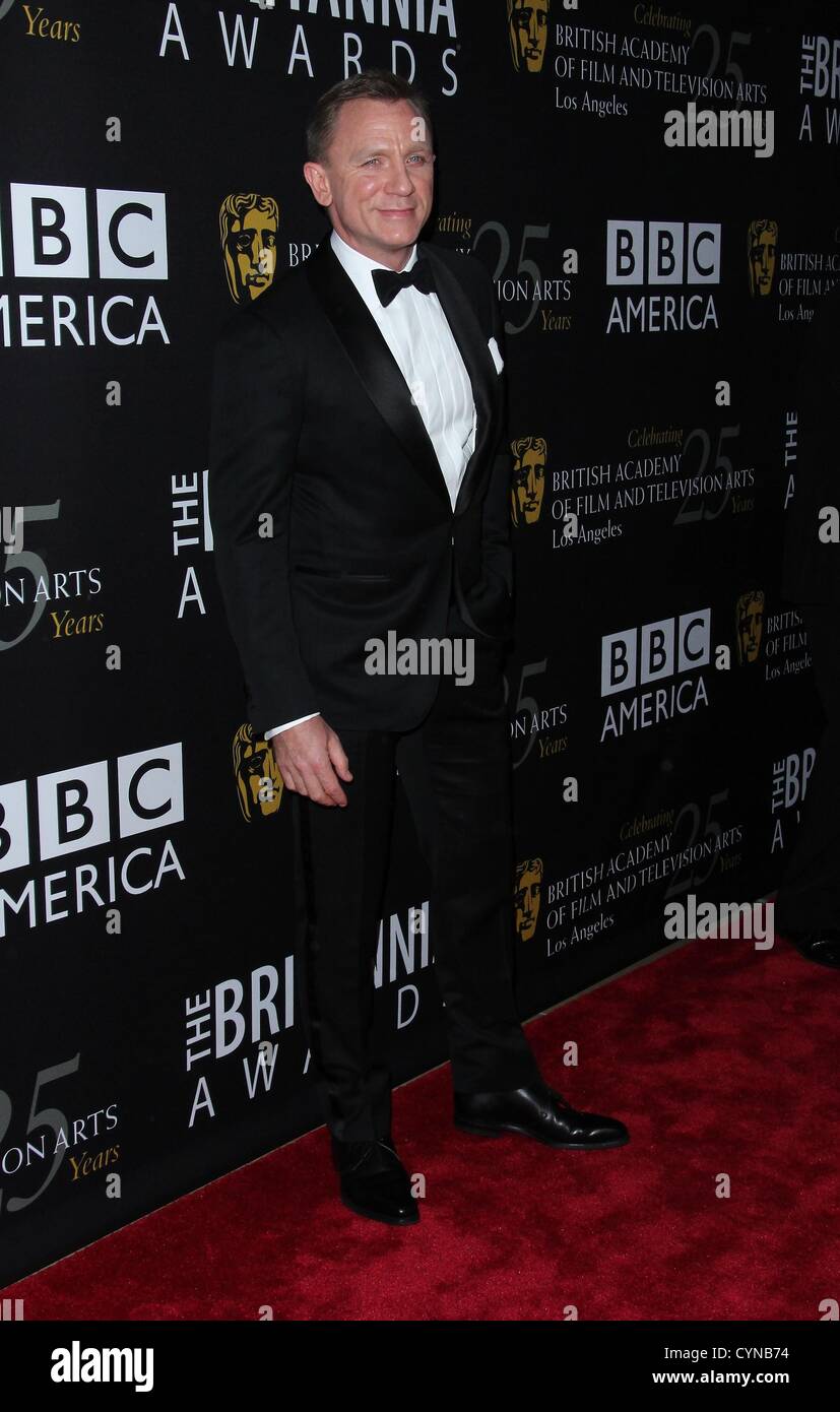 Nov. 7, 2012 - Los Angeles, California, U.S. - Daniel Craig attends ...