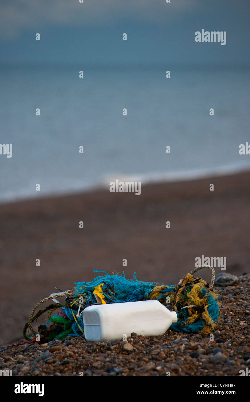 Plastic flotsam hi-res stock photography and images - Alamy