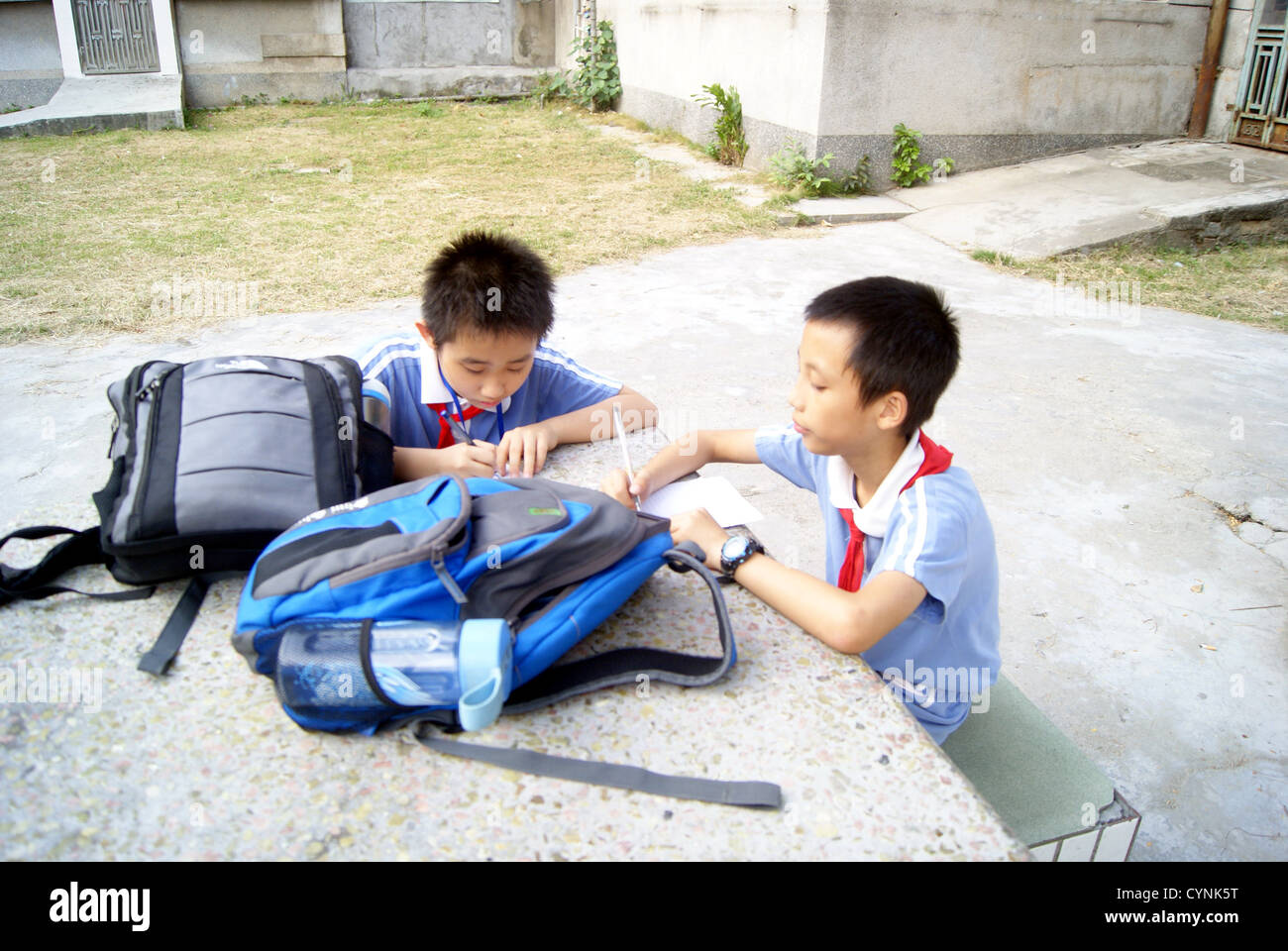 China's primary school students in doing his homework Stock Photo - Alamy
