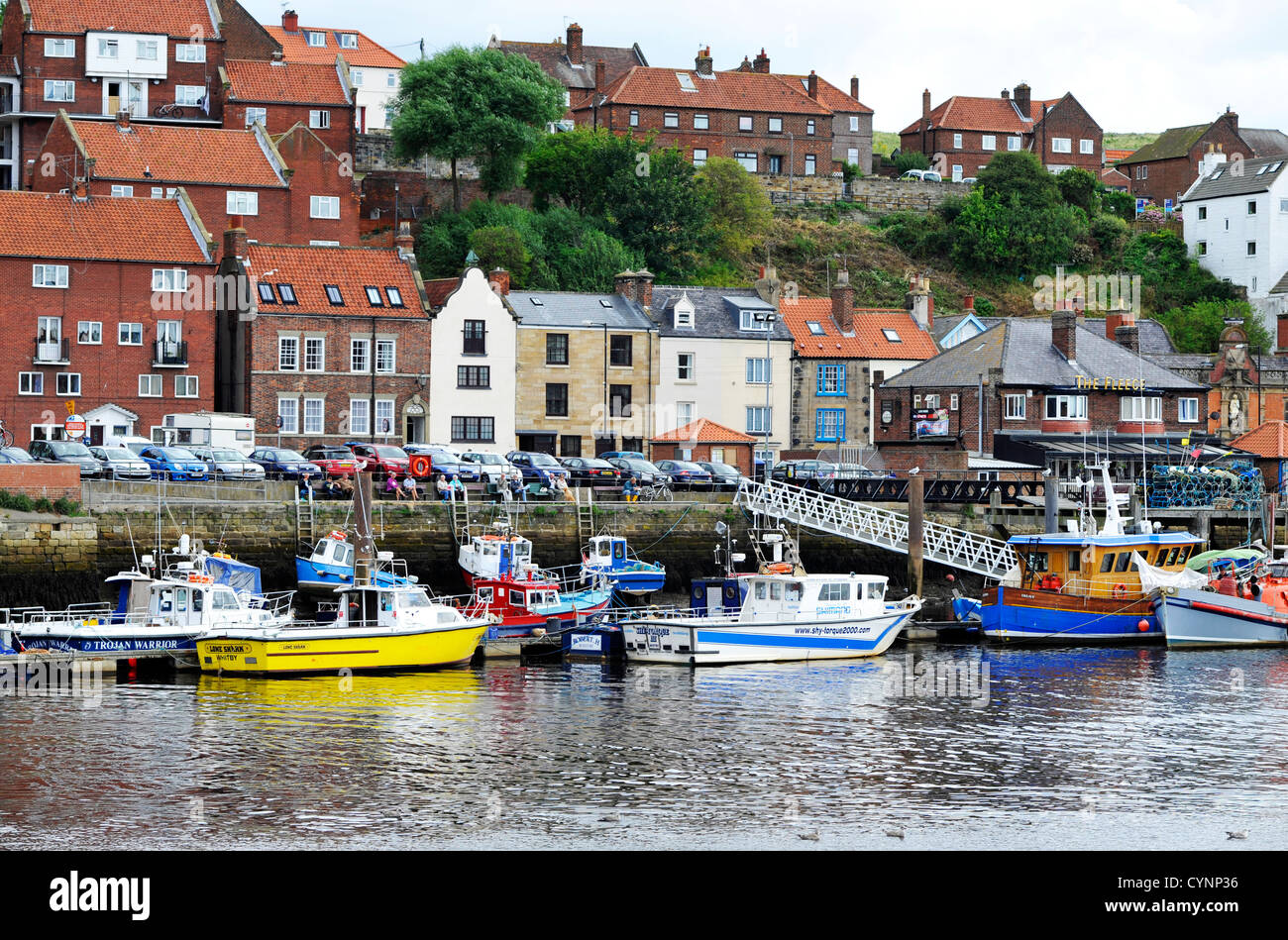 Whitby skyline hi-res stock photography and images - Alamy
