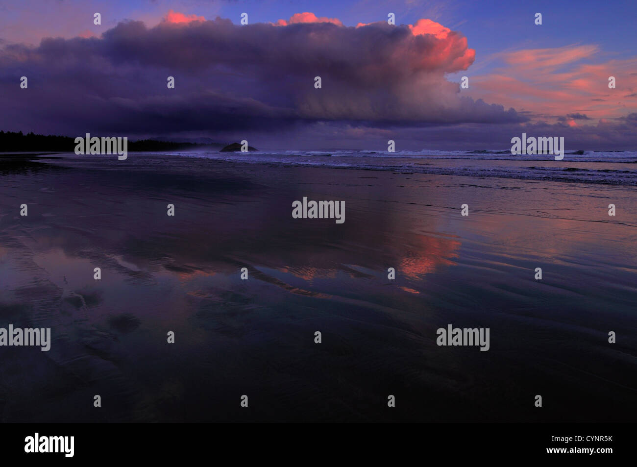 West coast beach sunset, Vancouver Island, BC, Canada Stock Photo - Alamy