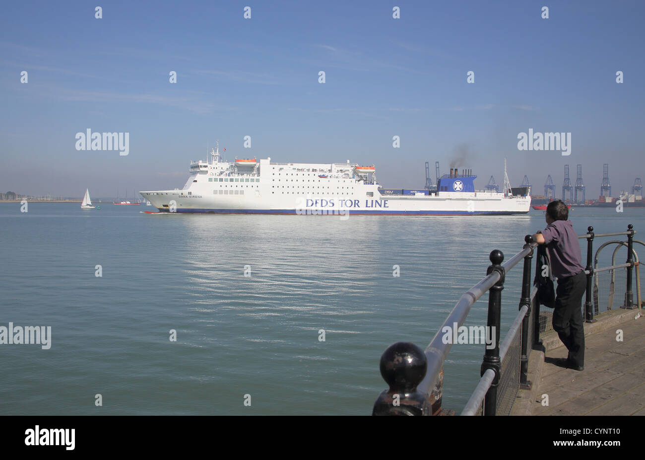 Harwich harbour ferry hi-res stock photography and images - Alamy