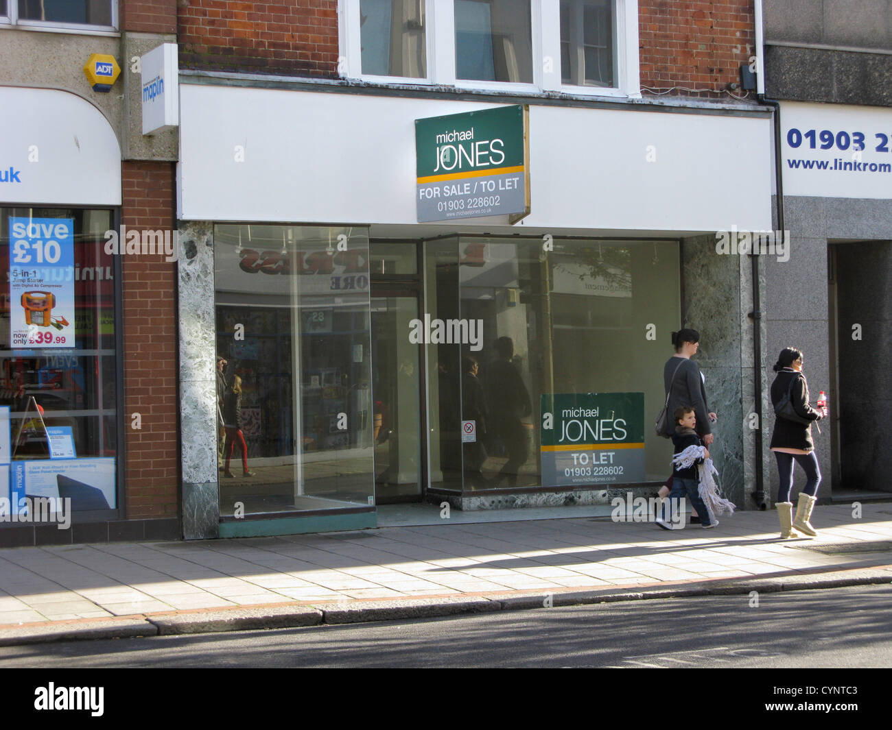 Unoccupied empty retail store in Worthing West Sussex UK with a to let ...