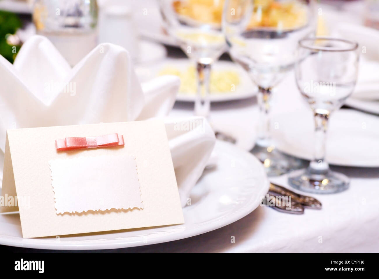 Table guest hi-res stock photography and images - Alamy