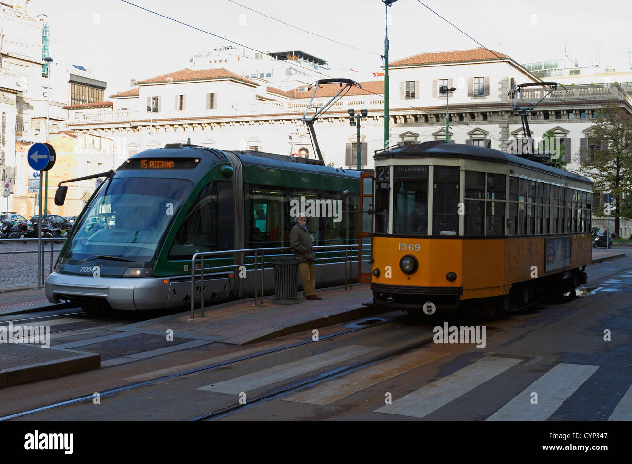 A 1920's Series 1500 electric tram alongside a modern Series 7000 ...