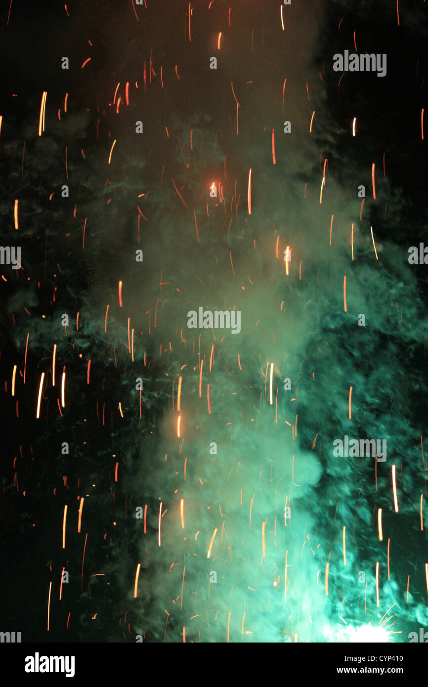 Fireworks on Guy Fawkes Night Stock Photo - Alamy