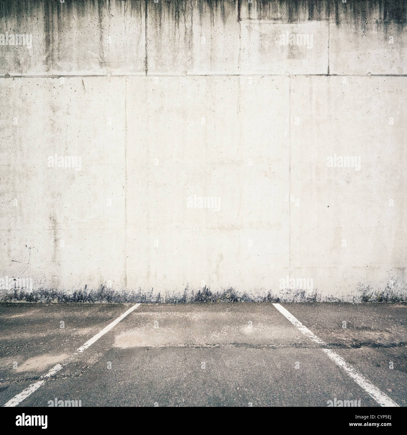 Strips of pavement hi-res stock photography and images - Alamy