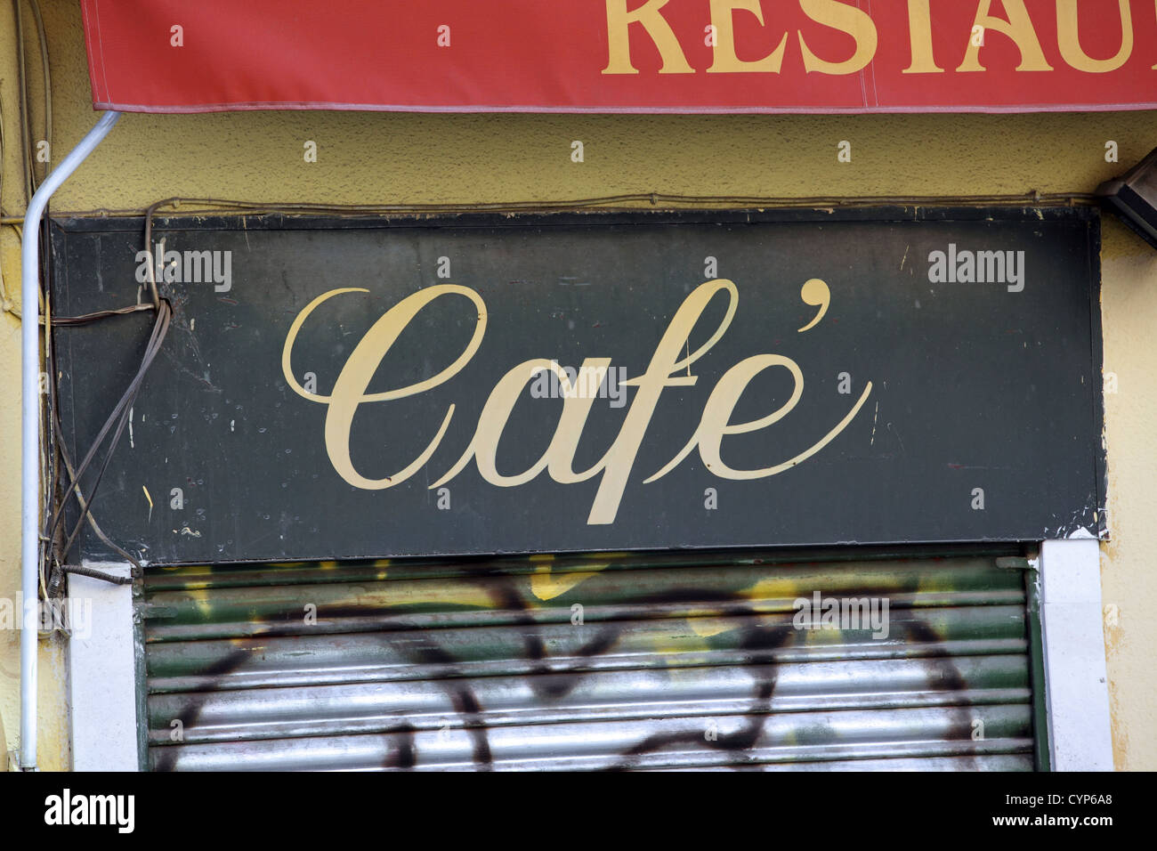 Closed shutters hi-res stock photography and images - Alamy