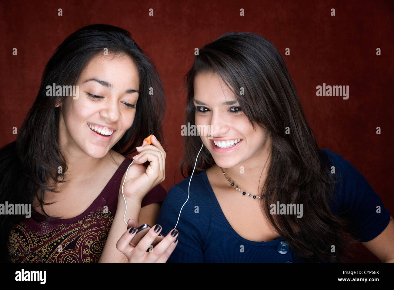 Audio sharing hi-res stock photography and images - Alamy