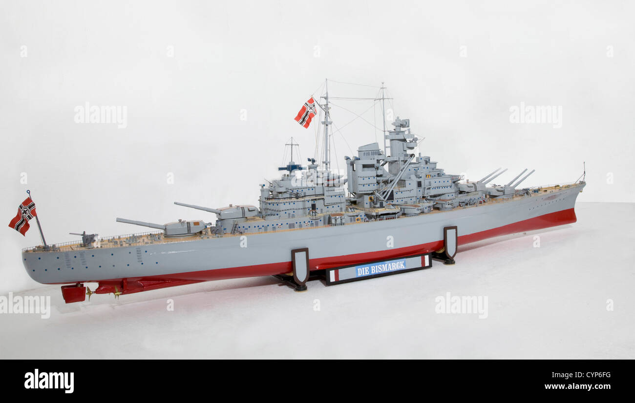 A model of the Battleship "Bismarck",in painted wood.Simple ...