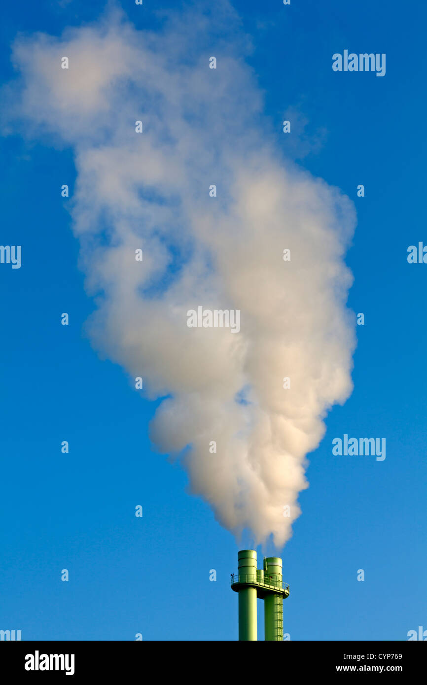 Smoking steam hi-res stock photography and images - Alamy