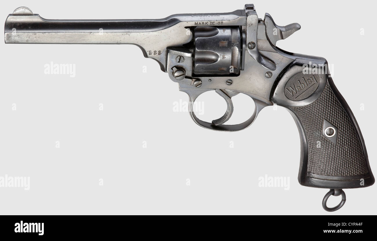 A large German bone-inlaid powder flask, circa 1600. Round root wood ...