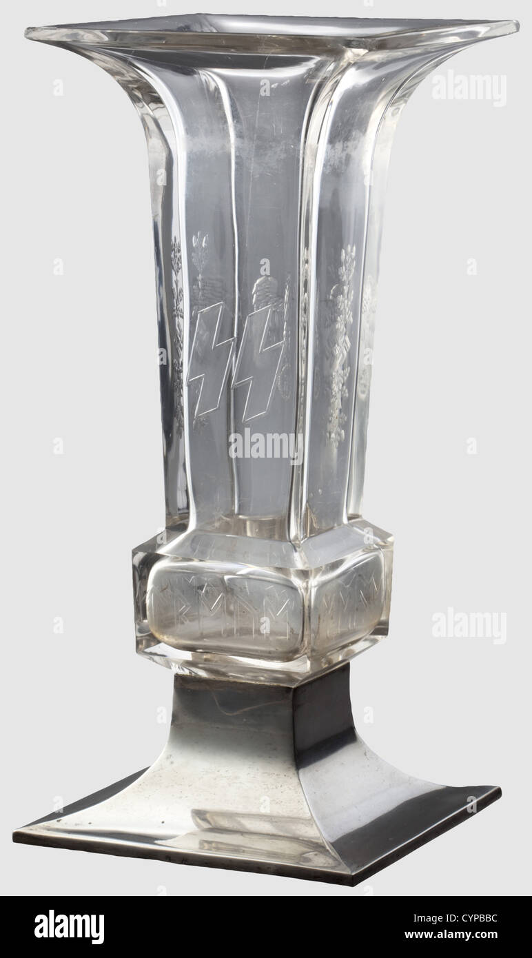 1942 nazi waffen ss hi-res stock photography and images - Alamy