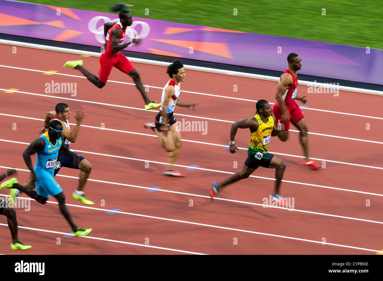 Mens 100 hi-res stock photography and images - Alamy