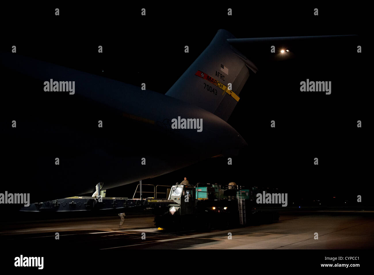 60th aerial port squadron hi-res stock photography and images - Alamy