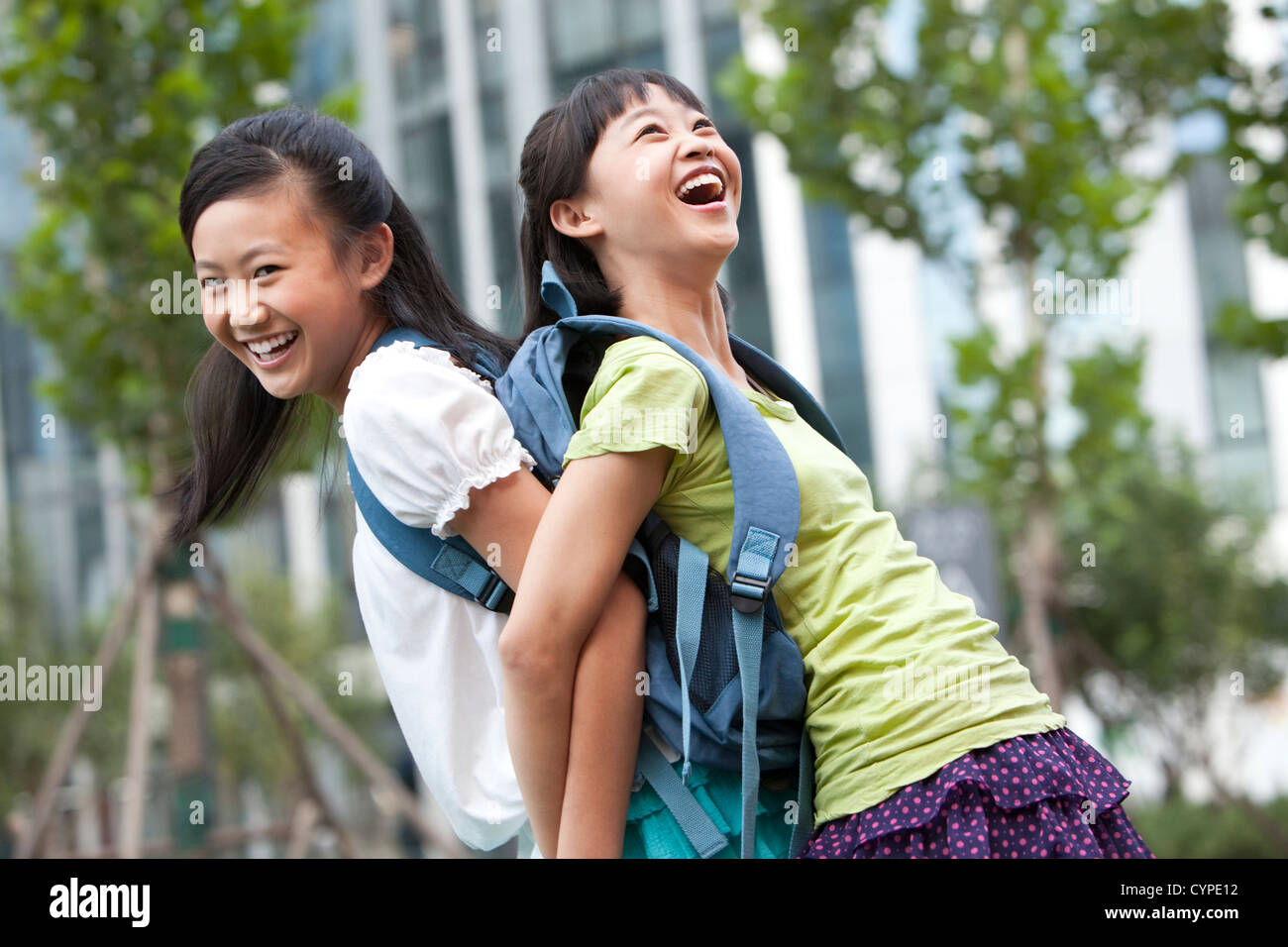 Chinese schoolgirls hi-res stock photography and images - Alamy