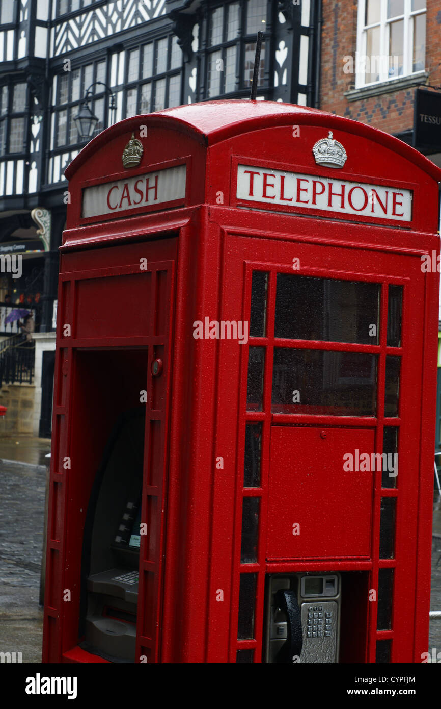 Red telephone kiosk in England Stock Photo - Alamy