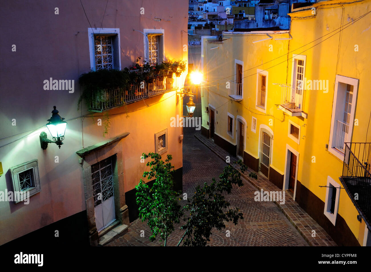 Street Corner Night High Resolution Stock Photography and Images - Alamy