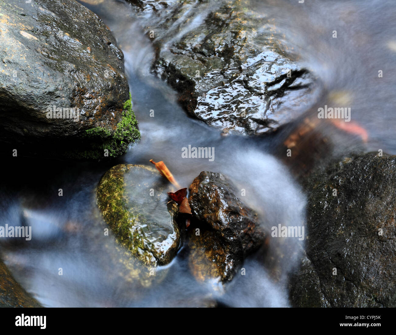 Water movement on the stone Stock Photo - Alamy